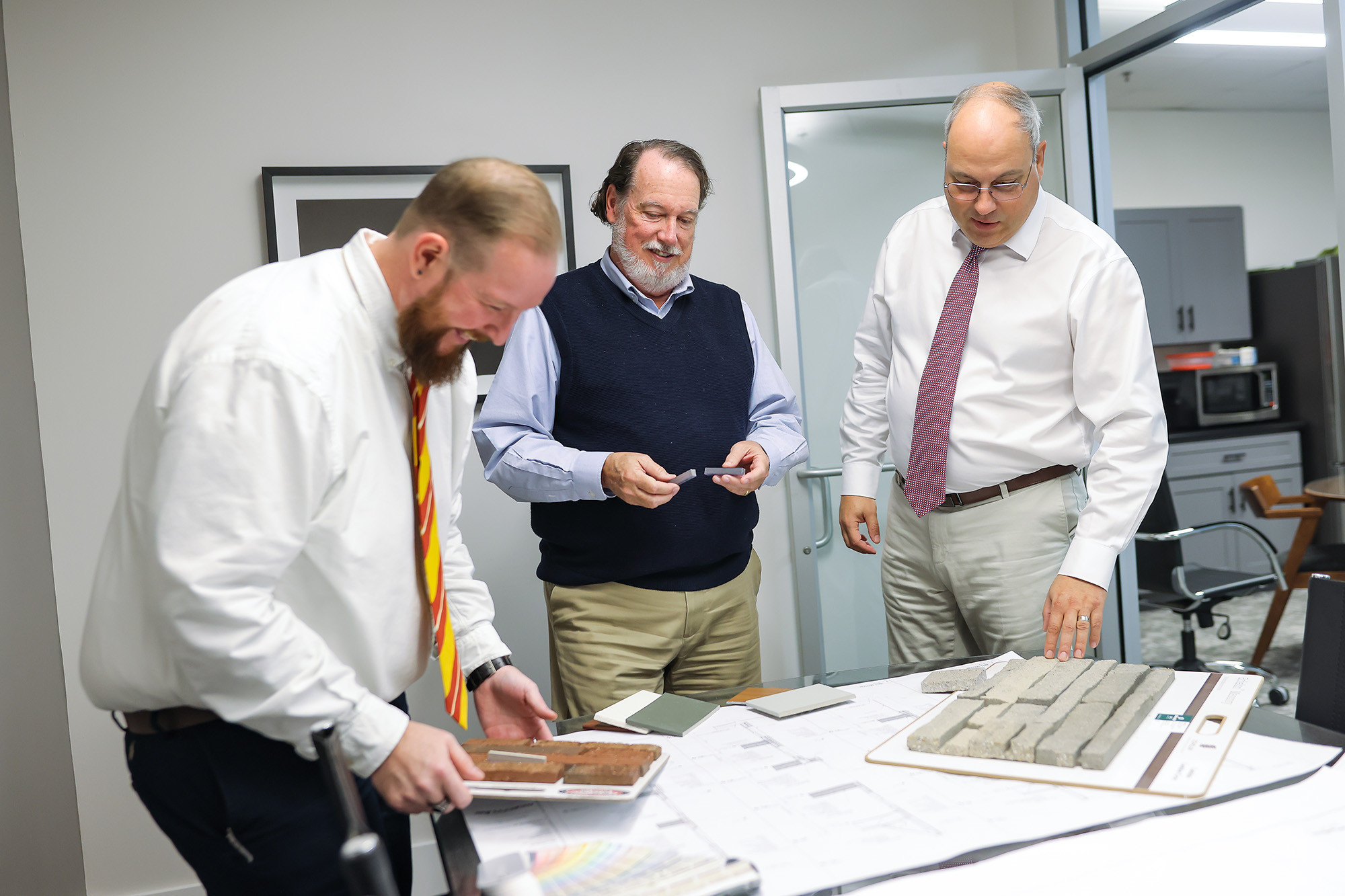 Navigating Architectural Challenges with Expertise and Innovation ...